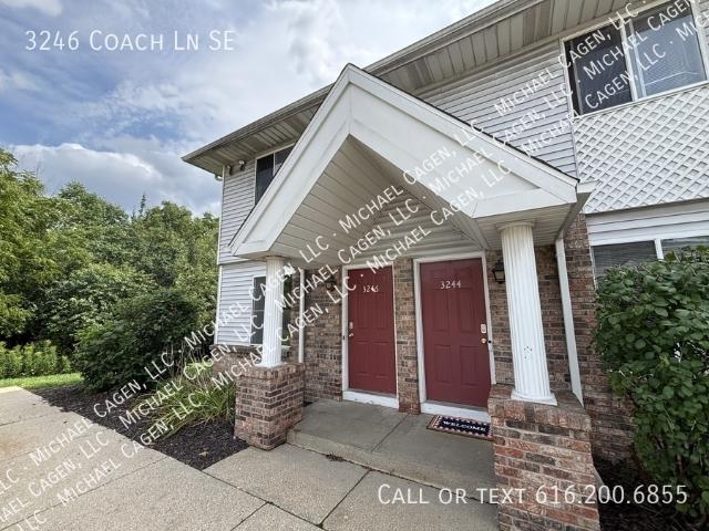 2 BR, 1.5 BA Apartment 3246 Coach Ln SE, Kentwood, MI 49512
