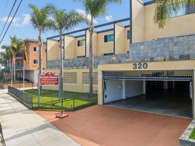 2 BR, 1.5 BA Apartment 320 South Prospect Avenue Unit 1111 11, Redondo Beach, CA 90277