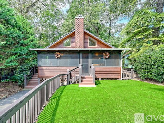 2 BR, 1.5 BA Apartment 32 Hill Camp Ln, Clayton, GA 30525