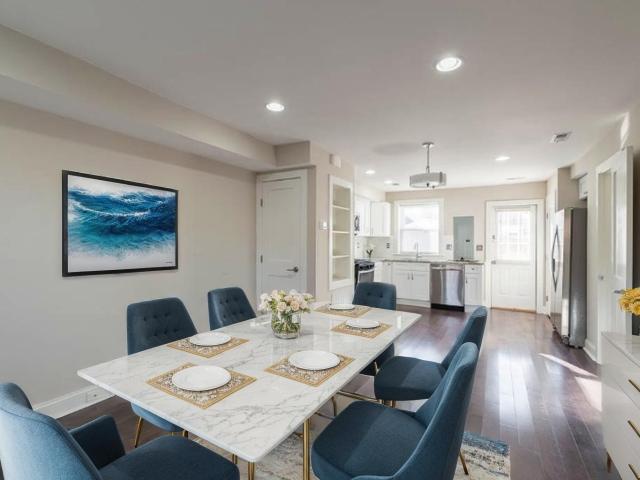 2 BR, 1.5 BA Apartment 3351 Clay Pl NE, Washington, DC 20019