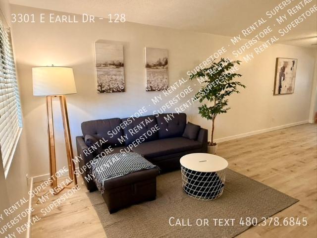 2 BR, 1.5 BA Apartment 3301 E Earll Dr, Phoenix, AZ 85018