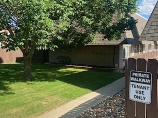 2 BR, 1.5 BA Apartment 333 23rd Avenue, Unit 1, Longmont, CO 80501
