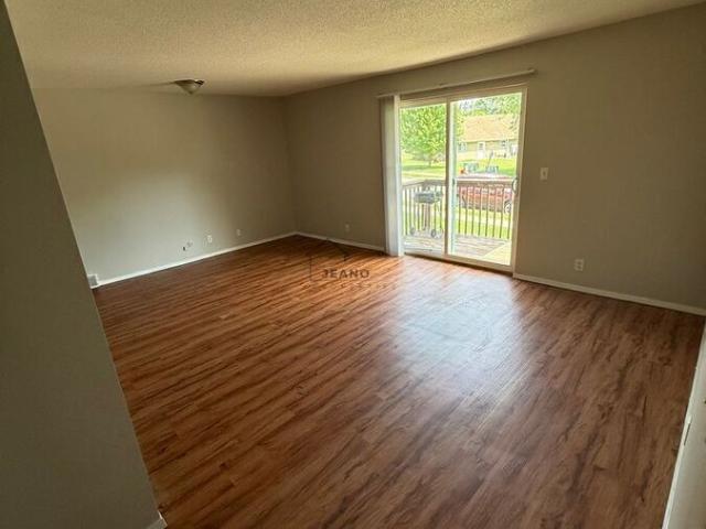 2 BR, 1.5 BA Apartment 3417 W Baskin Ridge Ct, Peoria, IL 61604