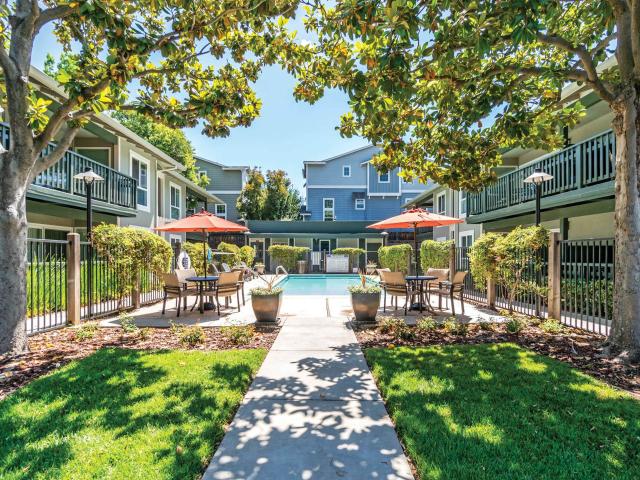 2 BR, 1.5 BA Apartment 3955 Vineyard Avenue Unit 04 29, Pleasanton, CA 94566