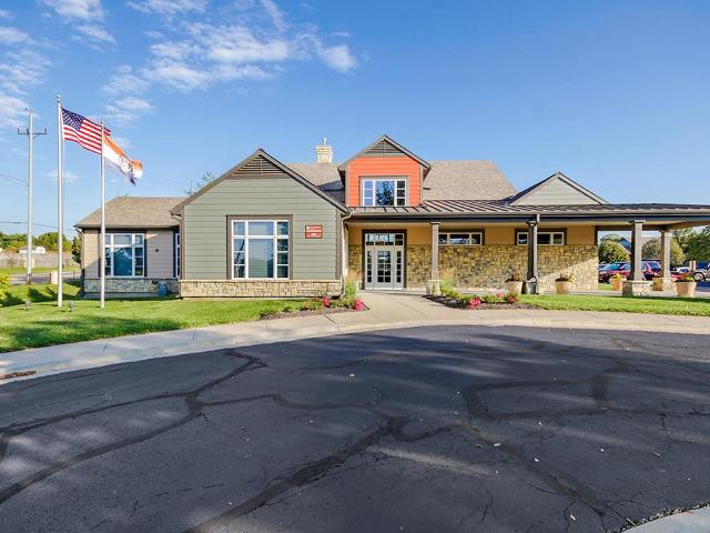 2 BR, 1.5 BA Apartment 400 Northeast 103rd Street Unit 321D2, Kansas City, MO 64155