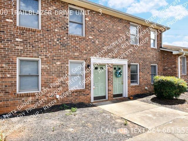2 BR, 1.5 BA Apartment 400 Trailblazer drive unit, Travelers Rest, SC 29690