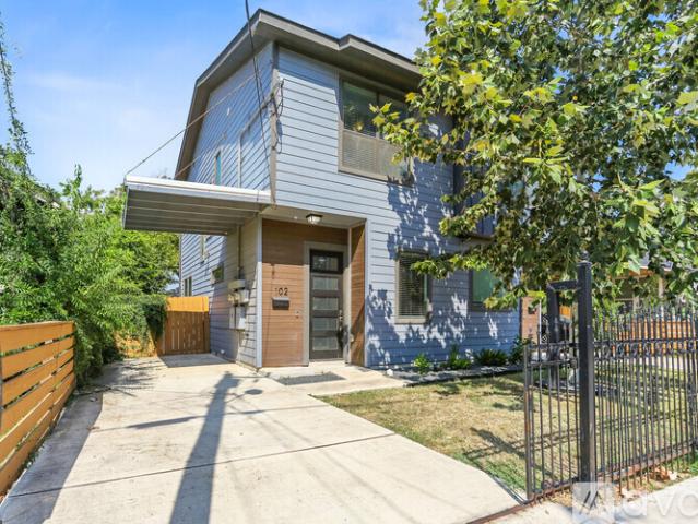 2 BR, 1.5 BA Apartment 419 Cactus Street Unit 102, San Antonio, TX 78203