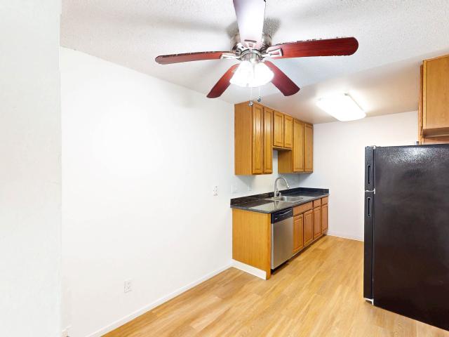 2 BR, 1.5 BA Apartment 410 Alameda Del Prado, Novato, CA 94949