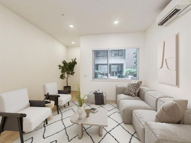 2 BR, 1.5 BA Apartment 411 29th Street, Oakland, CA 94609