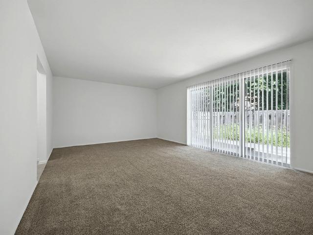 2 BR, 1.5 BA Apartment 42 North Lawndale Avenue Unit 01202, Indianapolis, IN 46224