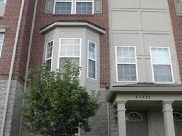 2 BR, 1.5 BA Apartment 44721 Ellery Lane, Unit 76, Novi, MI 48377
