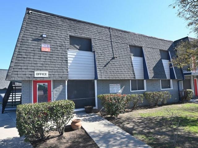 2 BR, 1.5 BA Apartment 4848 Goldfield Drive Unit 10 130, San Antonio, TX 78218