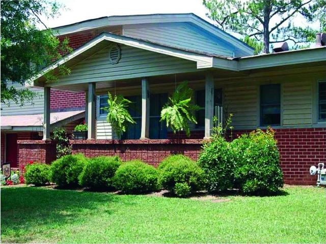 2 BR, 1.5 BA Apartment 484 Foxley Rd Unit 392C, Anniston, AL 36205