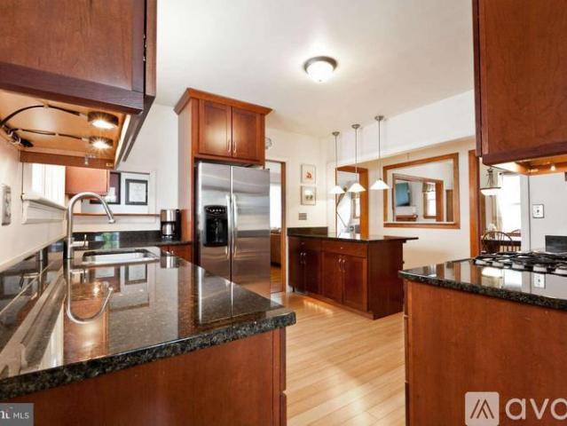 2 BR, 1.5 BA Apartment 504 E Patrick St, Frederick, MD 21701