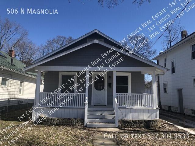 2 BR, 1.5 BA Apartment 506 N Magnolia, Lansing, MI 48912
