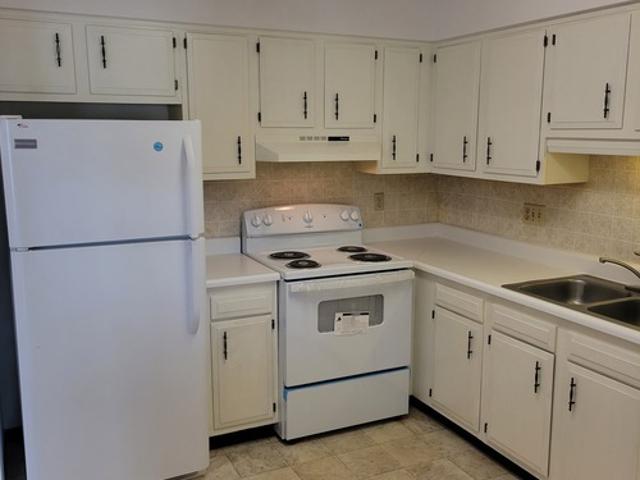 2 BR, 1.5 BA Apartment 500 Oxcart Road, Unit Byer Terrace Apartments, Ashland, KY 41101