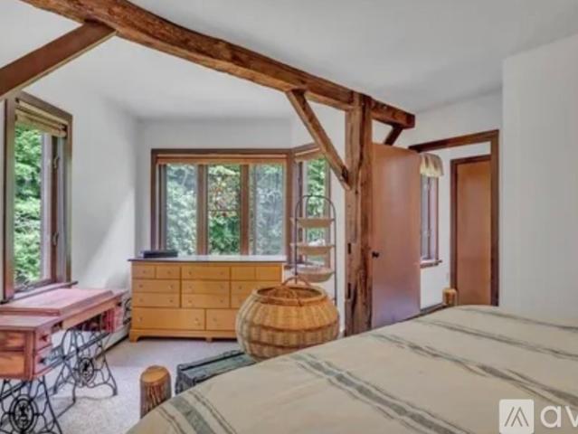 2 BR, 1.5 BA Apartment 50 Norwich Rd, Unit Street Level, East Haddam, CT 06423