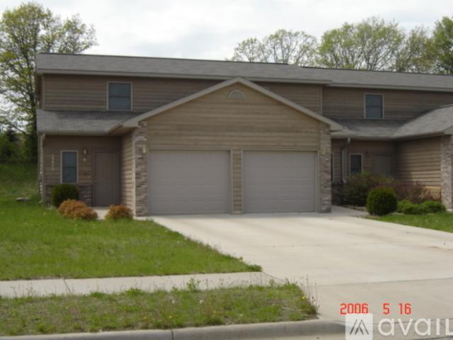 2 BR, 1.5 BA Apartment 515 Kozarek Dr, Unit 4, Tomah, WI 54660