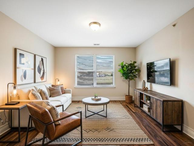 2 BR, 1.5 BA Apartment 510 Trail One Unit 510 D D 04, Burlington, NC 27215