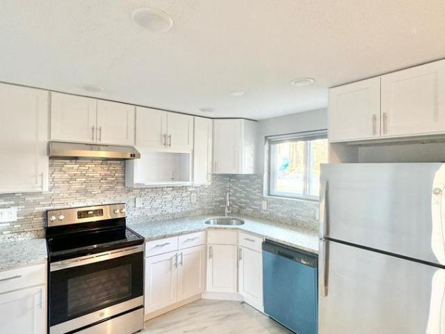 2 BR, 1.5 BA Apartment 52 Perry Hill Rd, Ashford, CT 06278