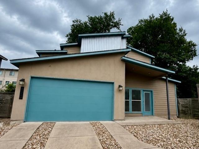 2 BR, 1.5 BA Apartment 5300 Samuel Huston Avenue, Unit B, Austin, TX 78721