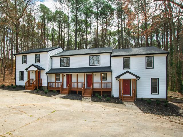 2 BR, 1.5 BA Apartment 5605 Thea Lane, Raleigh, NC 27606