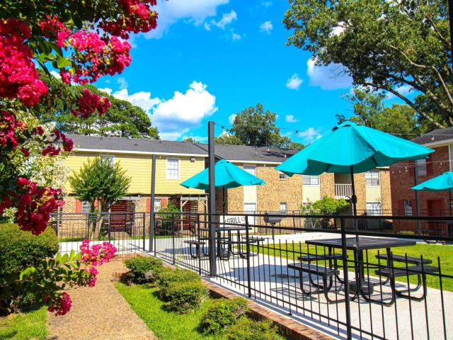 2 BR, 1.5 BA Apartment 5701 Dreher Ln Unit 31, Little Rock, AR 72209