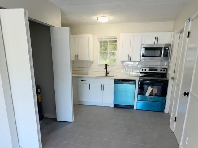 2 BR, 1.5 BA Apartment 5984 Windsor Forest Dr, Jacksonville, FL 32210