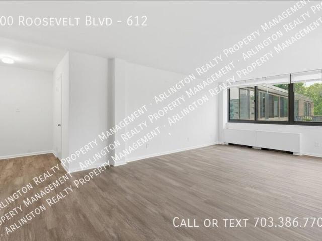 2 BR, 1.5 BA Apartment 600 Roosevelt Blvd, Falls Church, VA 22044