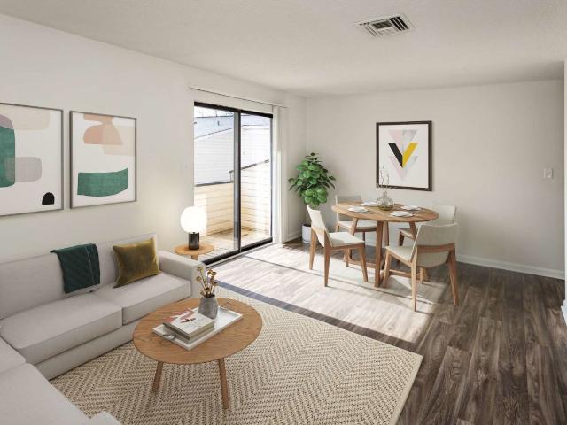 2 BR, 1.5 BA Apartment 601 S Peters Rd Unit A4, Knoxville, TN 37922