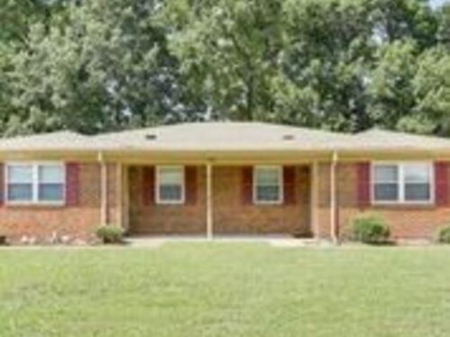2 BR, 1.5 BA Apartment 6141 A Old College Drive, Unit Leasing Office, Suffolk, VA 23435