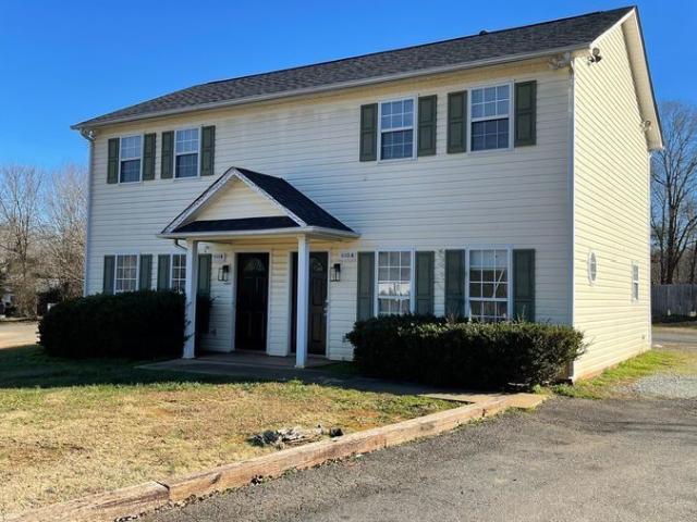 2 BR, 1.5 BA Apartment 610 Piper CourtApt A, Wingate, NC 28174