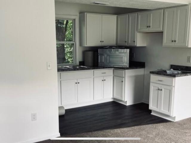 2 BR, 1.5 BA Apartment 6599 High Street, Kent, OH 44240