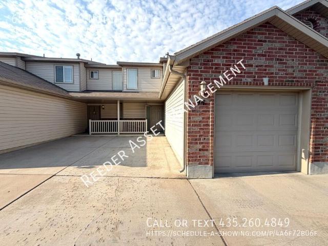 2 BR, 1.5 BA Apartment 652 West 800 North, Clinton, UT 84015