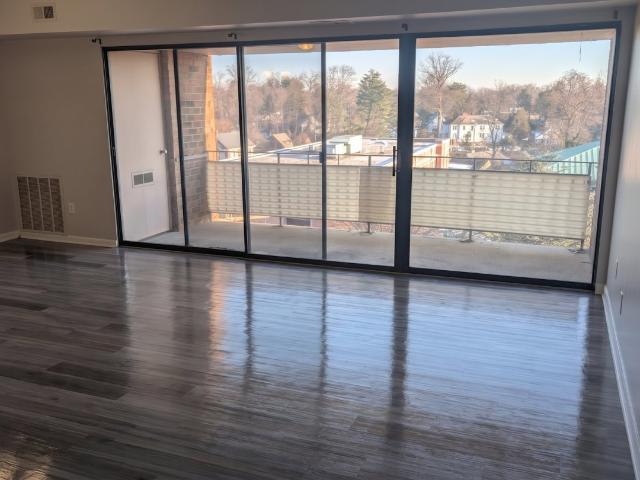 2 BR, 1.5 BA Apartment 6810 Park Heights Ave Unit 6810 Park Heights Ave 401, Baltimore, MD 21215
