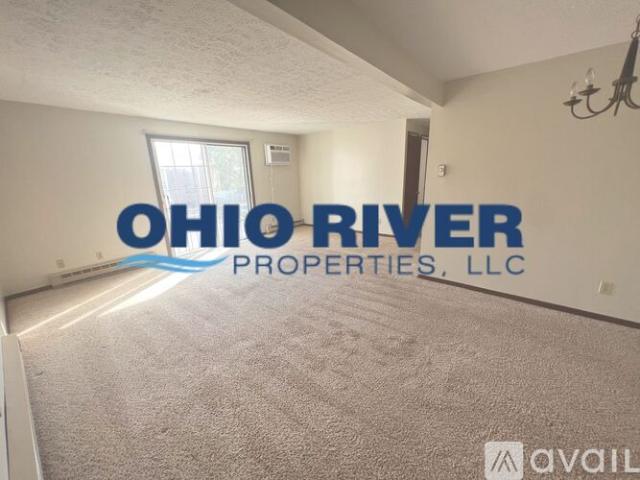 2 BR, 1.5 BA Apartment 700 Northwood Ct, Unit 201, Wheeling, WV 26003