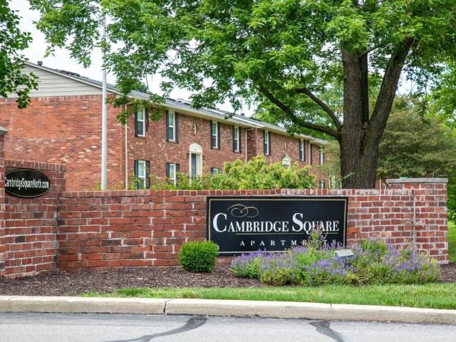 2 BR, 1.5 BA Apartment 7110 Township Line Rd Unit 01002, Indianapolis, IN 46260