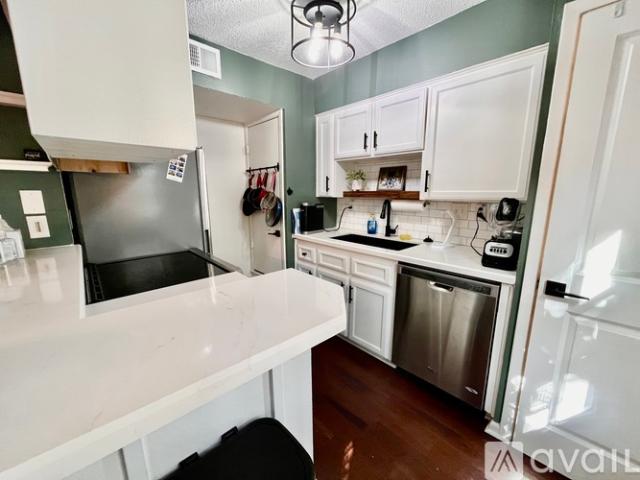 2 BR, 1.5 BA Apartment 7405 Shadow Hill Dr, Unit 7405, Austin, TX 78731