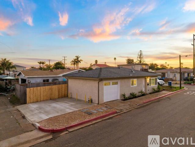 2 BR, 1.5 BA Apartment 765 Elkwood Ave, Imperial Beach, CA 91932