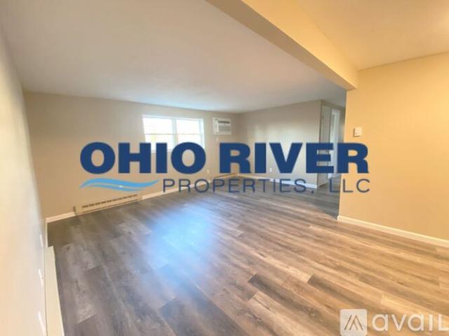 2 BR, 1.5 BA Apartment 800 Northwood Ct, Unit 102, Wheeling, WV 26003