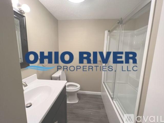 2 BR, 1.5 BA Apartment 800 Northwood Ct, Unit 303, Wheeling, WV 26003