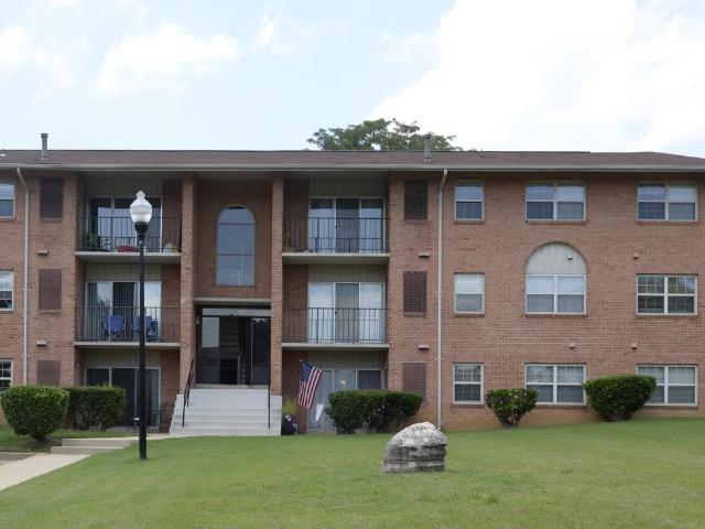 2 BR, 1.5 BA Apartment 803 Roundtop Court Unit R801002C, Lutherville Timonium, MD 21093