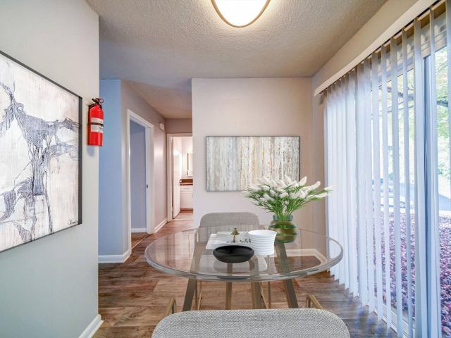2 BR, 1.5 BA Apartment 818 2nd Street PI NE Unit 35, Hickory, NC 28601