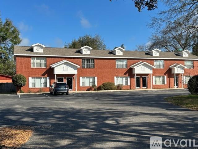 2 BR, 1.5 BA Apartment 836 Stonegate Ct, Unit 836, Fort Walton Beach, FL 32547