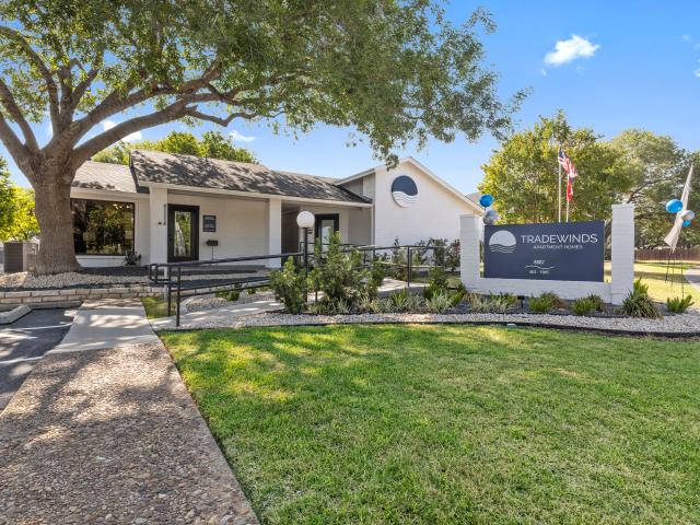 2 BR, 1.5 BA Apartment 8802 Tradewind Drive Unit 103, San Antonio, TX 78239