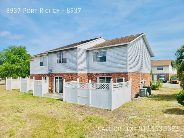 2 BR, 1.5 BA Apartment 8937 Port Richey, Cochise Lane, FL 34668