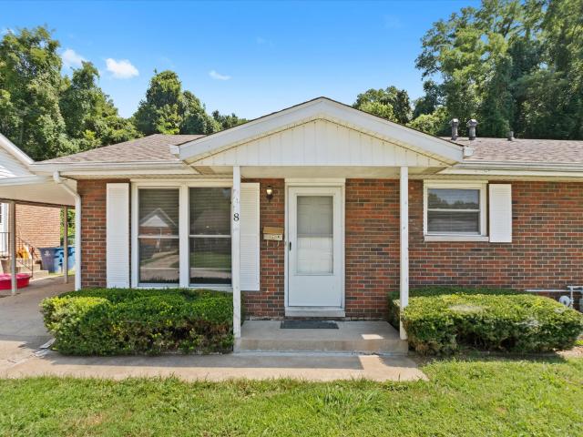 2 BR, 1.5 BA Apartment 8 Manor Dr, Collinsville, IL 62234
