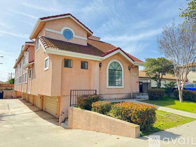 2 BR, 1.5 BA Apartment 918 W San Marino Ave, Unit E, Alhambra, CA 91801