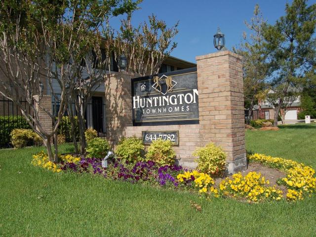 2 BR, 1.5 BA Apartment 910 Spring Valley Plz Unit 30, Richardson, TX 75080