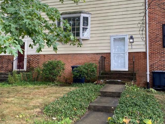 2 BR, 1.5 BA Apartment 923 Meadowlark Dr, Harrisonburg, VA 22802